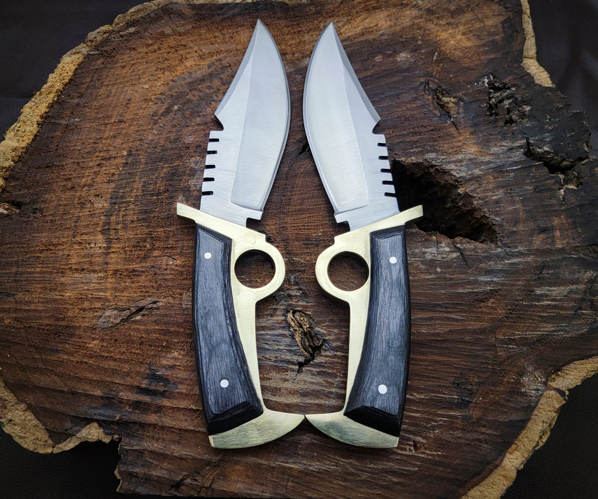 The Walking Dead: Daryl Dixon Replica Finger Guard Bowie Knife – The ...