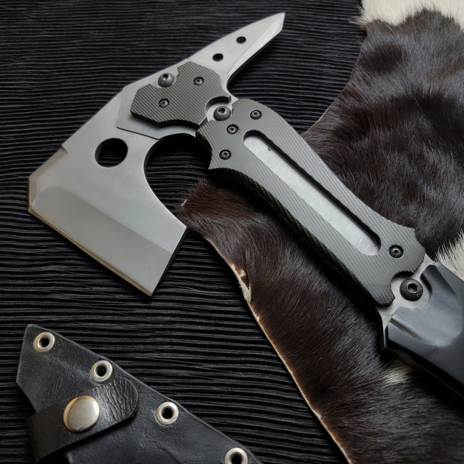 Resident evil Requiem Leon Kennedy Replica Hatchet | RE9 Axe with Leat ...